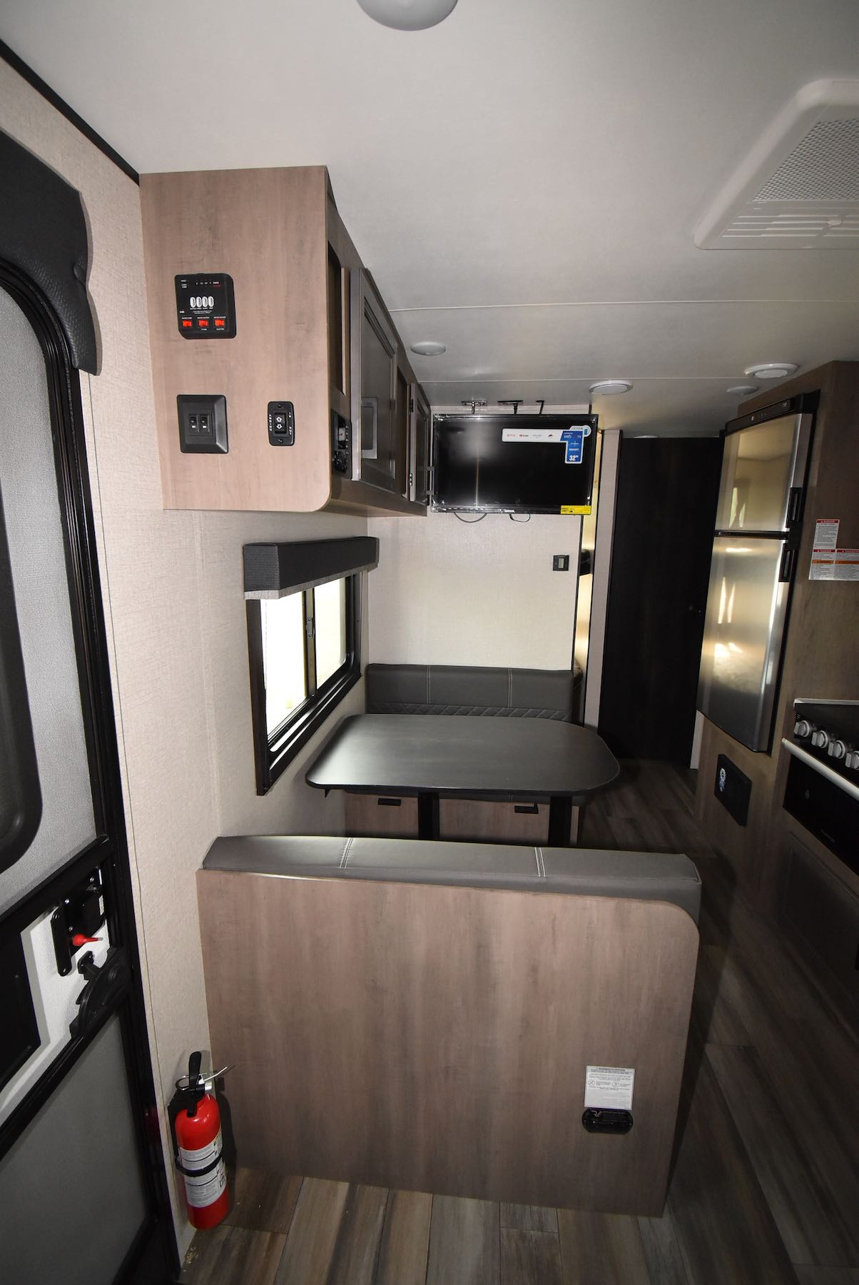 NEW 2023 Starcraft Autumn Ridge 26BH - Christie's RV