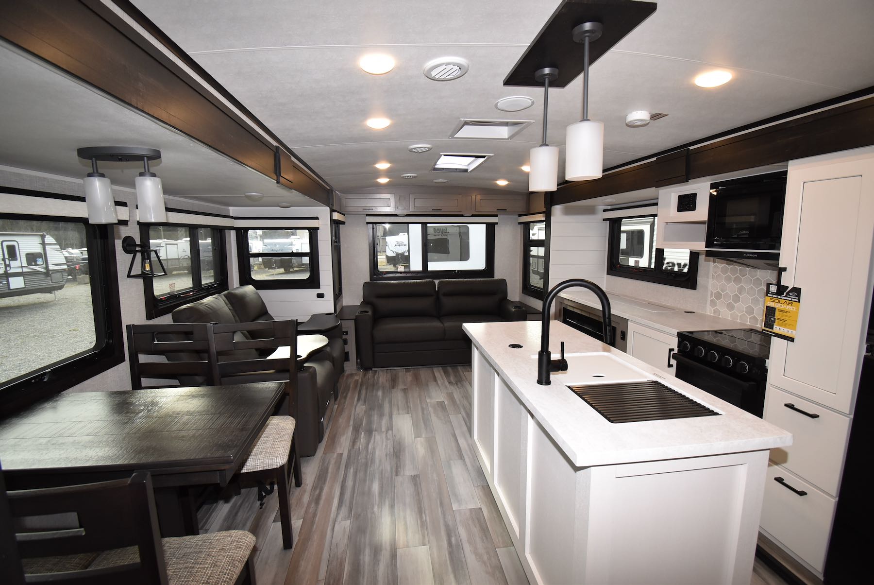 NEW 2024 Jayco White Hawk 32RL - Christie's RV