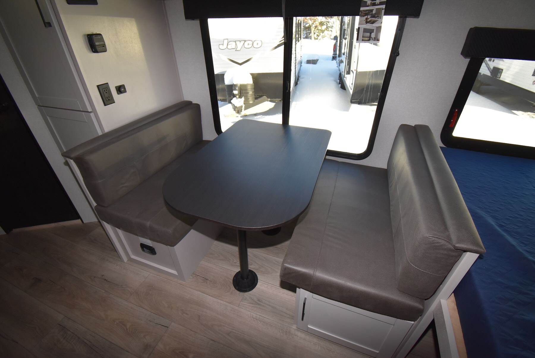 NEW 2026 Jayco Jay Feather Air 16DB - Christie's RV