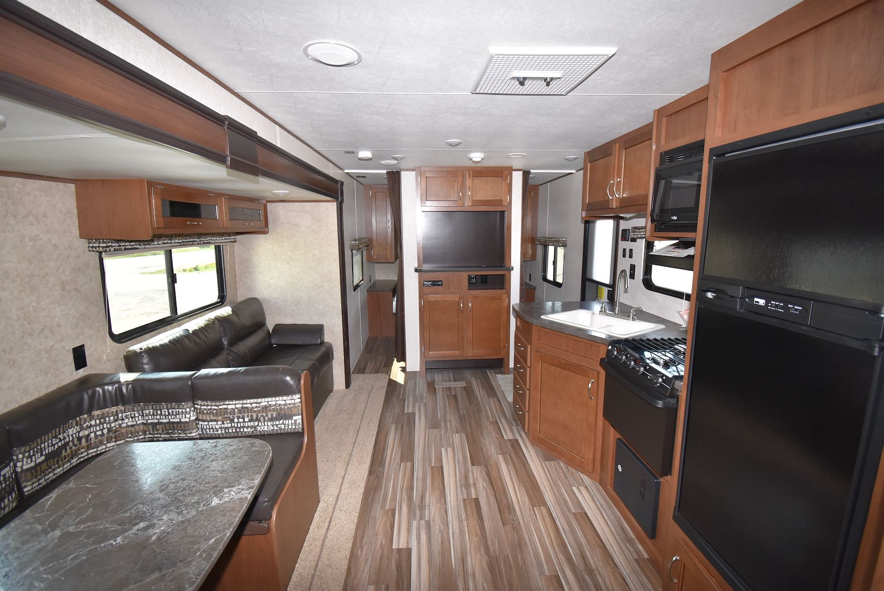 USED 2017 Jayco Jay Flight SLX 32BDSW - Christie's RV