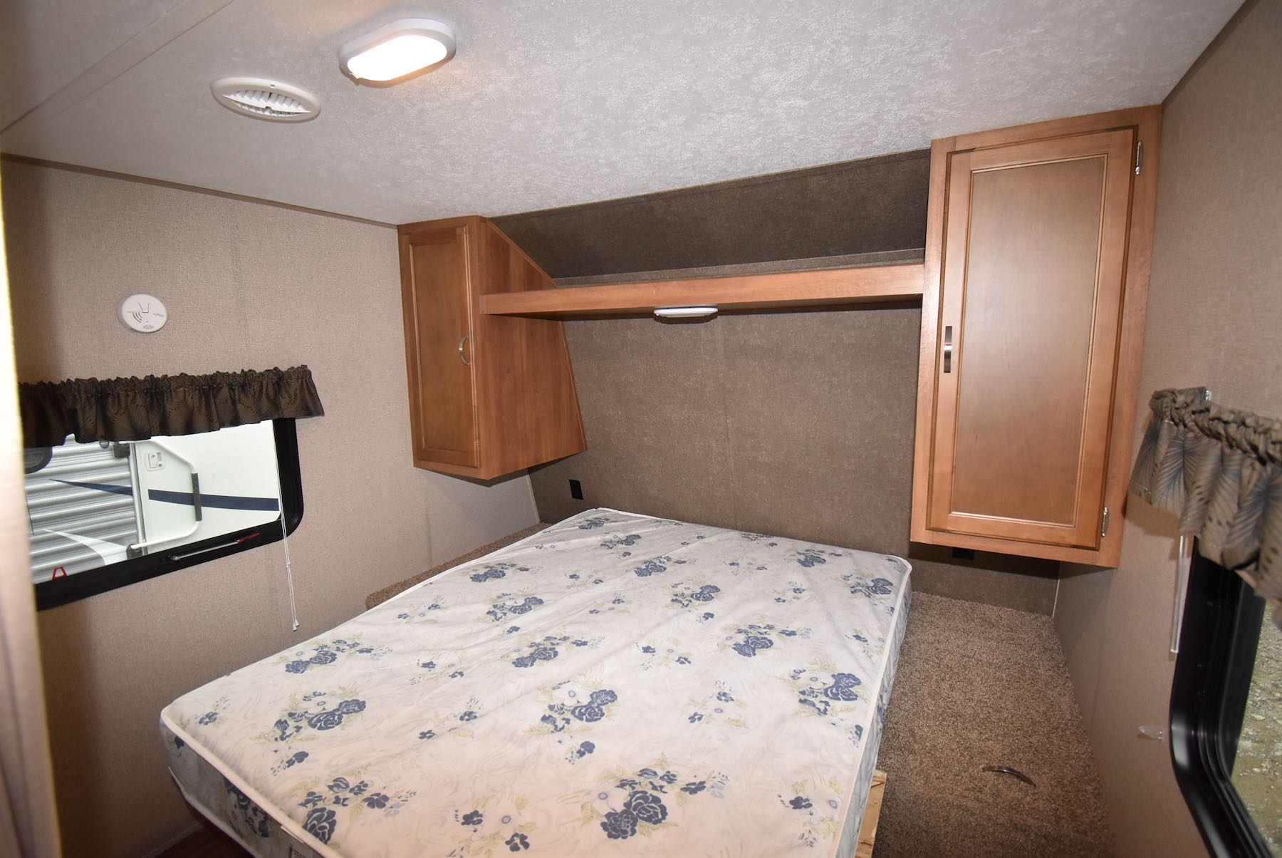 USED 2017 Keystone Springdale Summerland TT 2570RL - Christie's RV