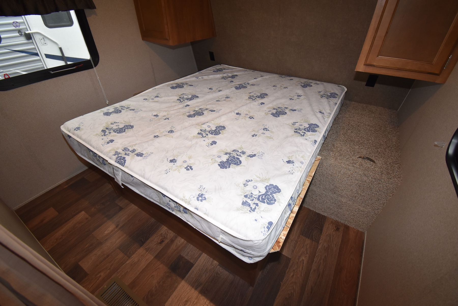 USED 2017 Keystone Springdale Summerland TT 2570RL - Christie's RV