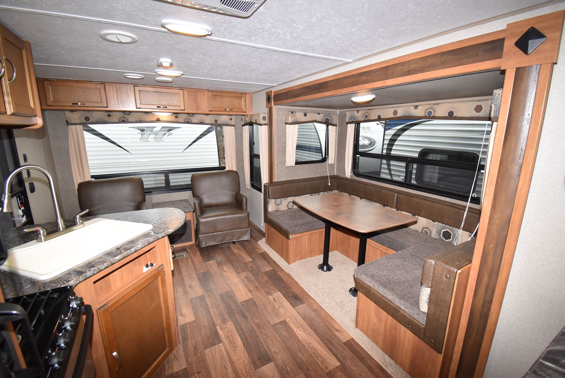USED 2017 Keystone Springdale Summerland TT 2570RL - Christie's RV
