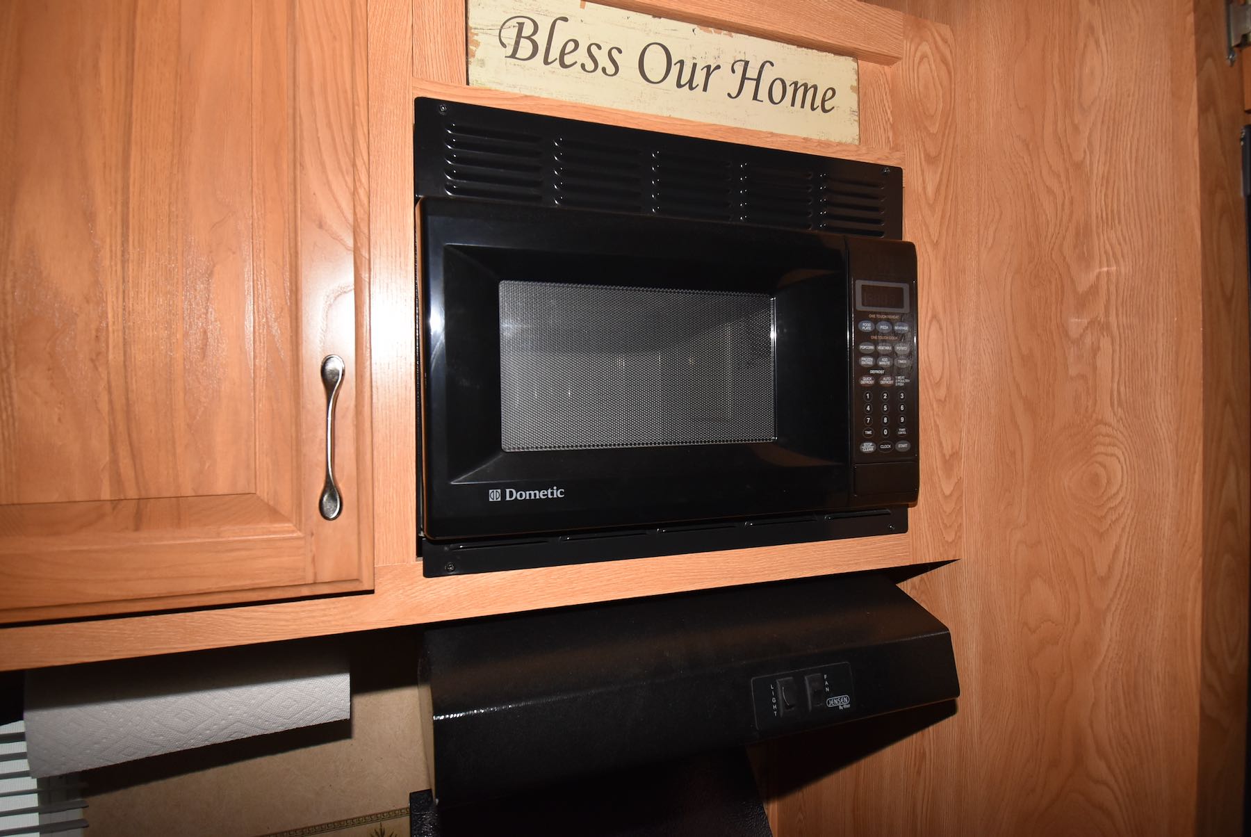 USED 2008 Crossroads Cruiser CrossForce 33MK - Christie's RV