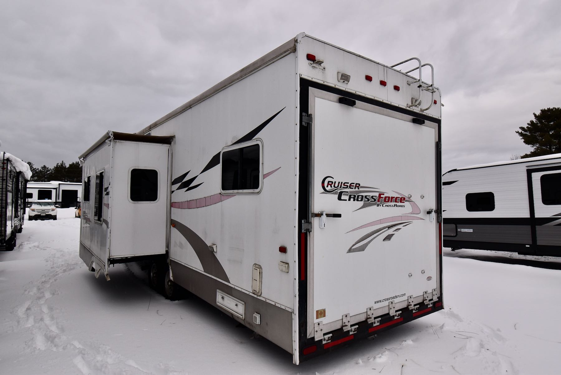 USED 2008 Crossroads Cruiser CrossForce 33MK - Christie's RV