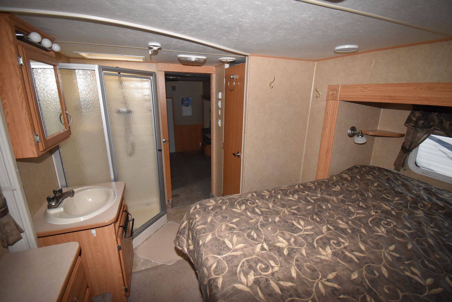 USED 2008 Crossroads Cruiser CrossForce 33MK - Christie's RV